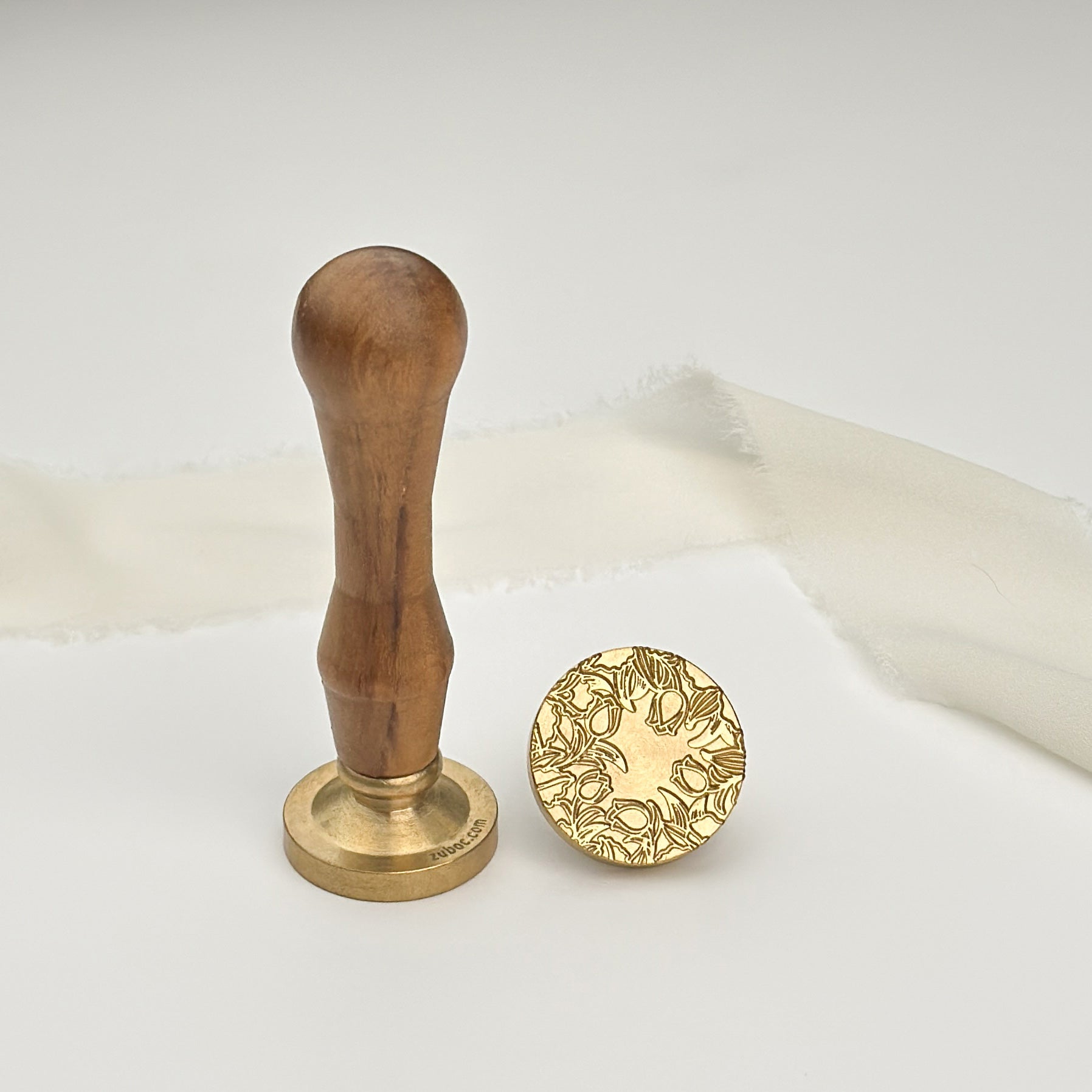 Tulip Wax Stamp with Wooden Handle – Zuboc
